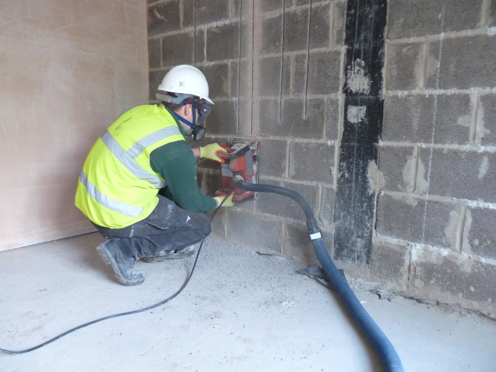 Controlling Dust | WA Management